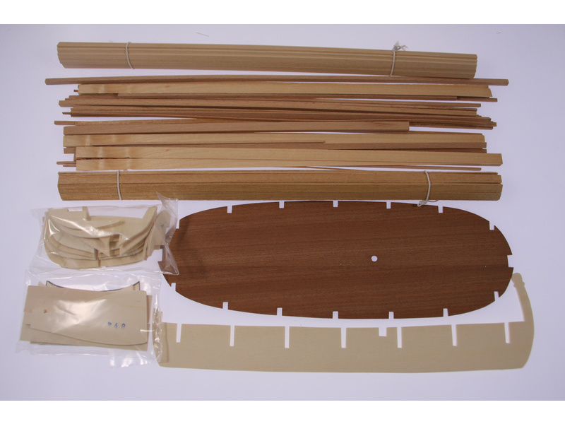 COREL Paranza rybářská loď 1:25 kit | Reichard Modelsport